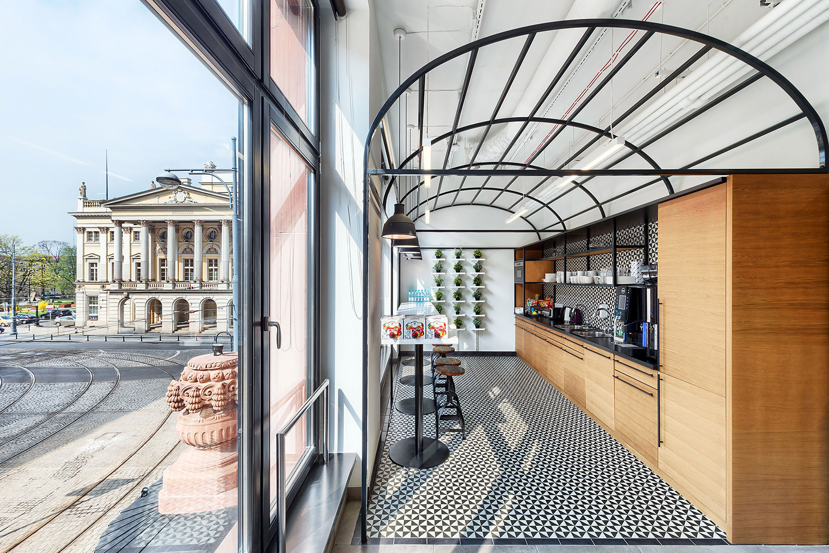 Opera Software headquarters in Wroclaw by mode:lina - 谷德设计网