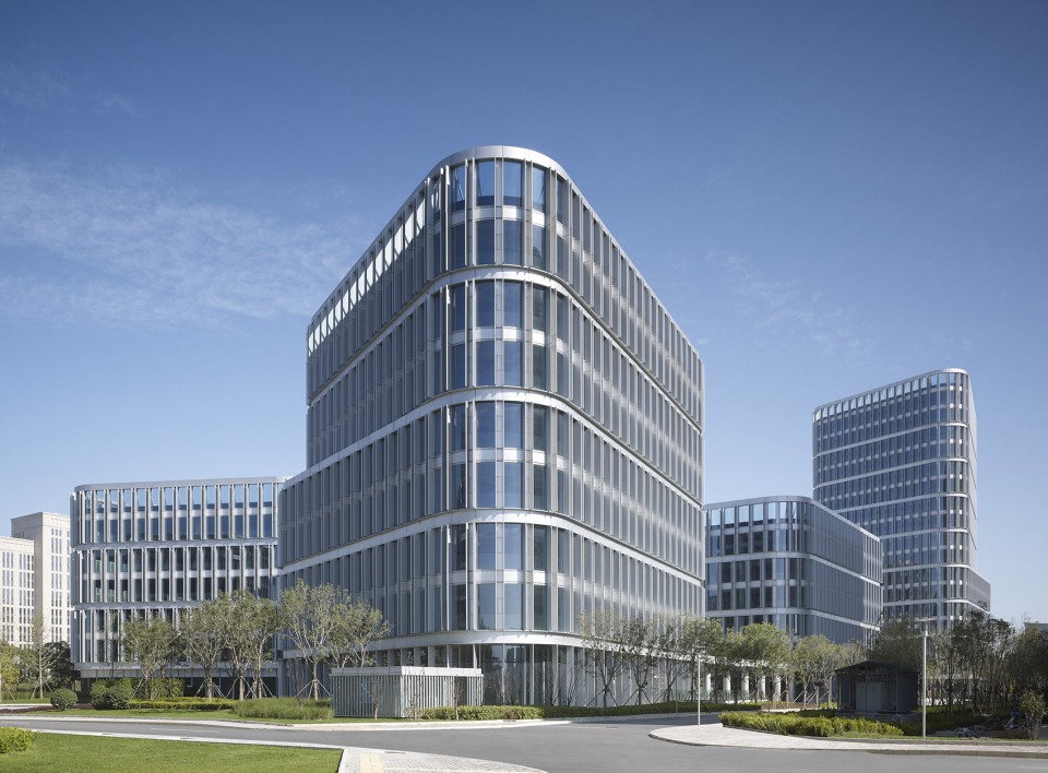 AVIC International Aviation Industry City business park by gmp - 谷德设计网