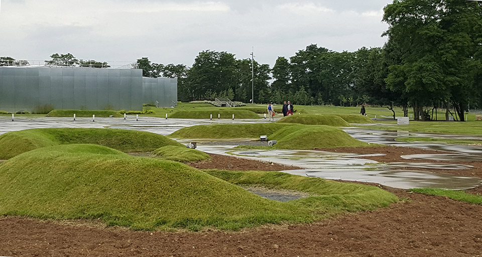 The Louvre Lens museum park by Catherine Mosbach - 谷德设计网