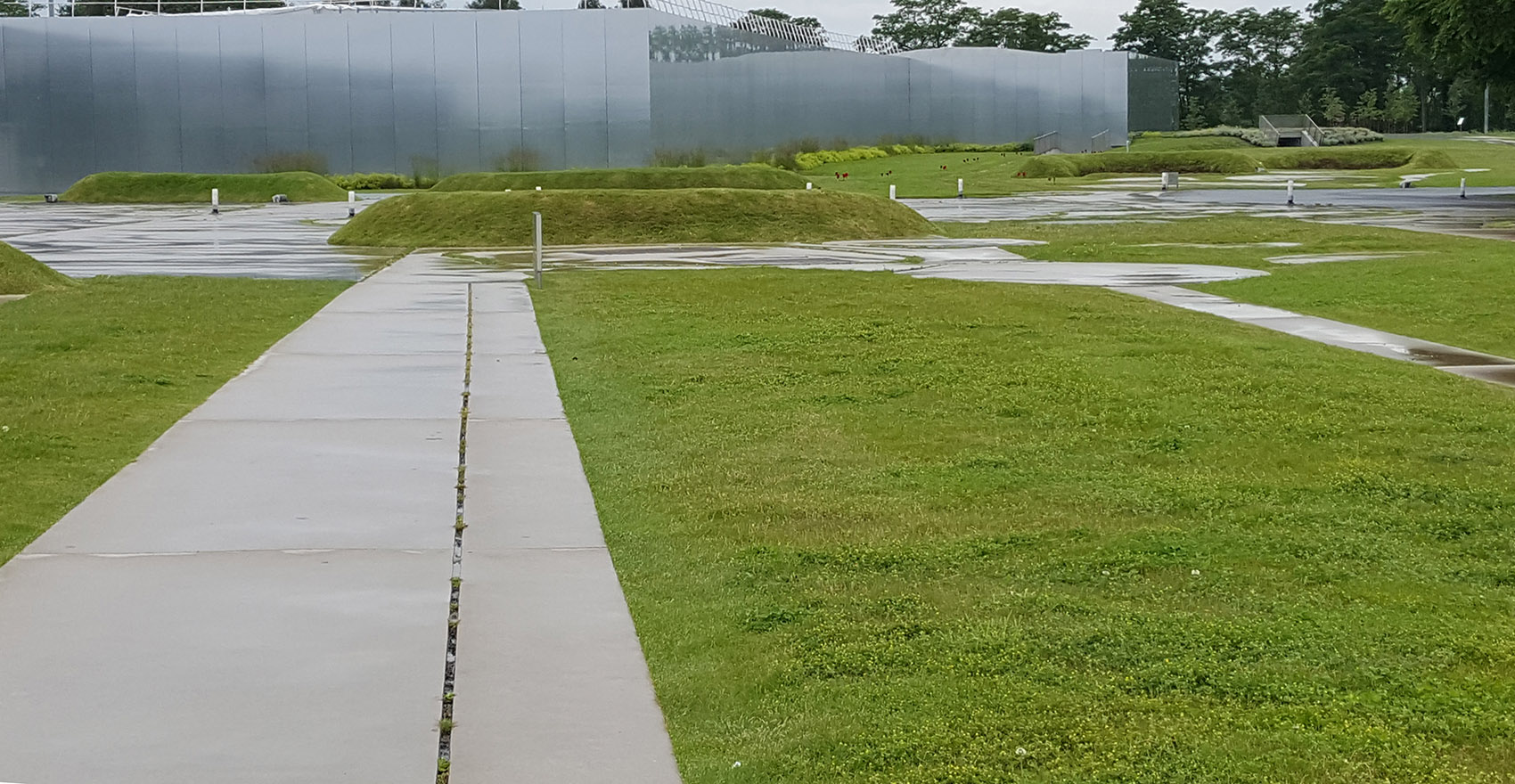 The Louvre Lens museum park by Catherine Mosbach - 谷德设计网