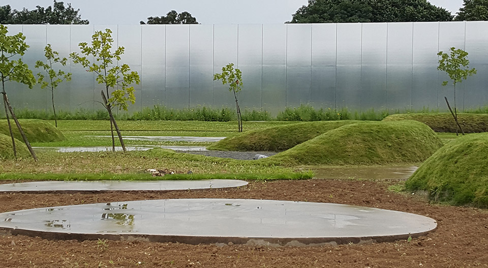 The Louvre Lens museum park by Catherine Mosbach - 谷德设计网