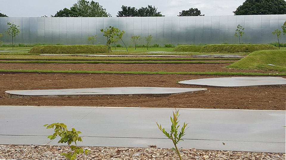 The Louvre Lens museum park by Catherine Mosbach - 谷德设计网