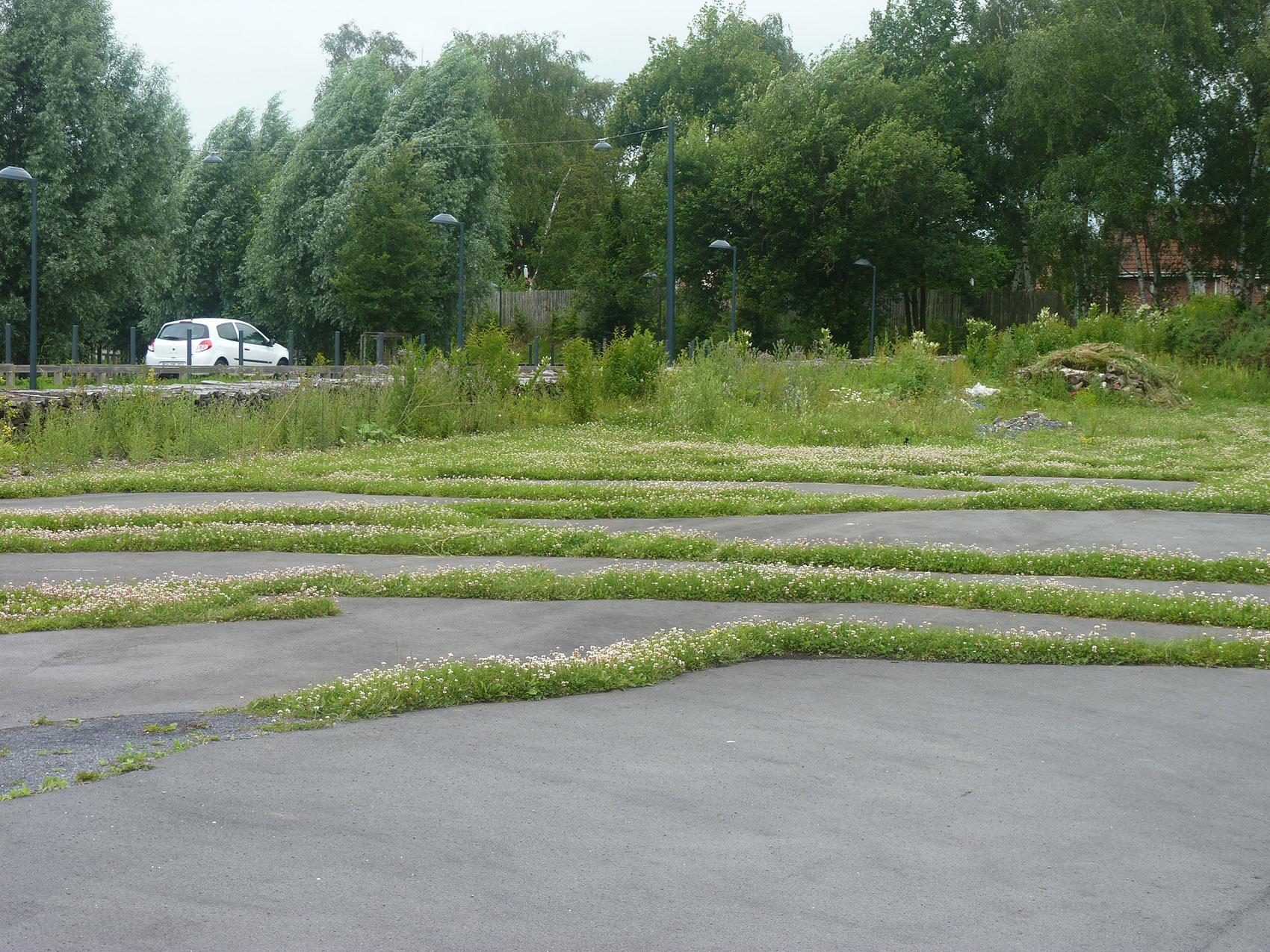 The Louvre Lens museum park by Catherine Mosbach - 谷德设计网