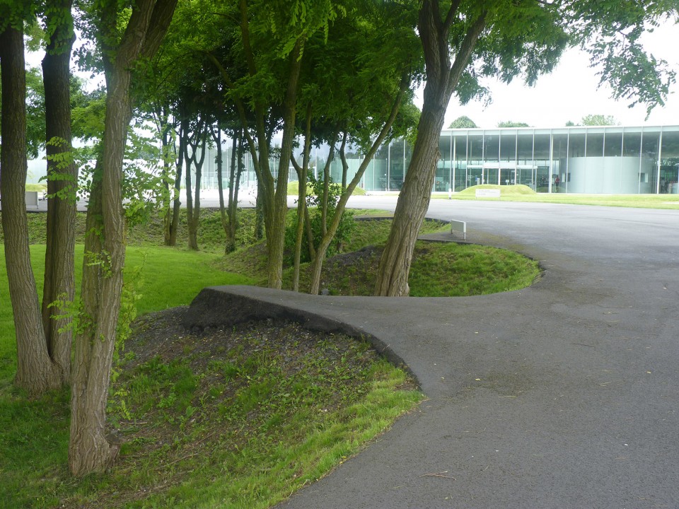 The Louvre Lens museum park by Catherine Mosbach - 谷德设计网