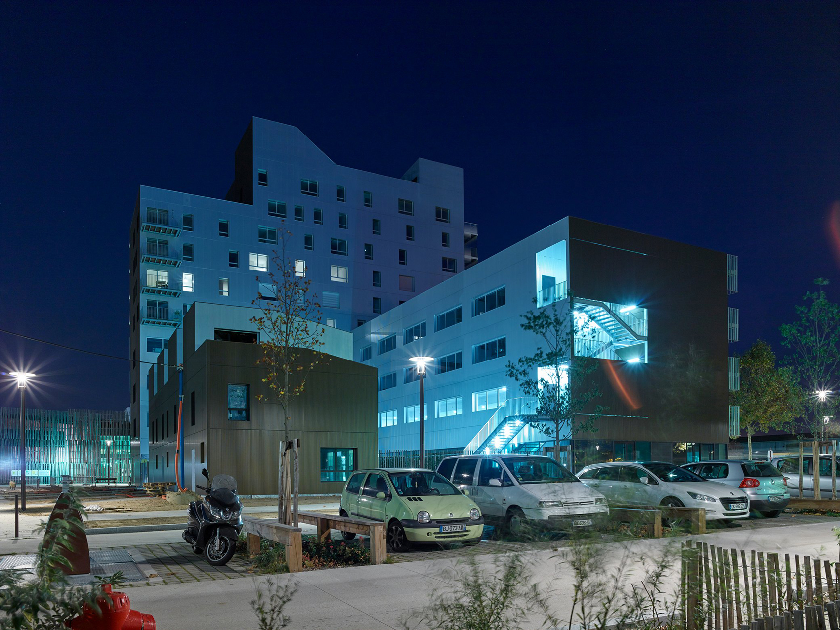 Ambiguity Hybrid-Building – Imbrika, France by Stephane Chalmeau - 谷德设计网