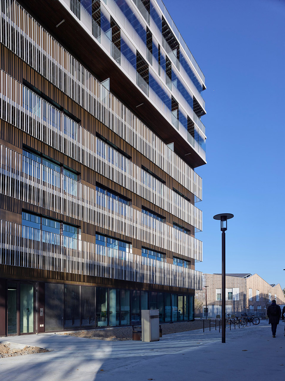 Ambiguity Hybrid-Building – Imbrika, France by Stephane Chalmeau - 谷德设计网