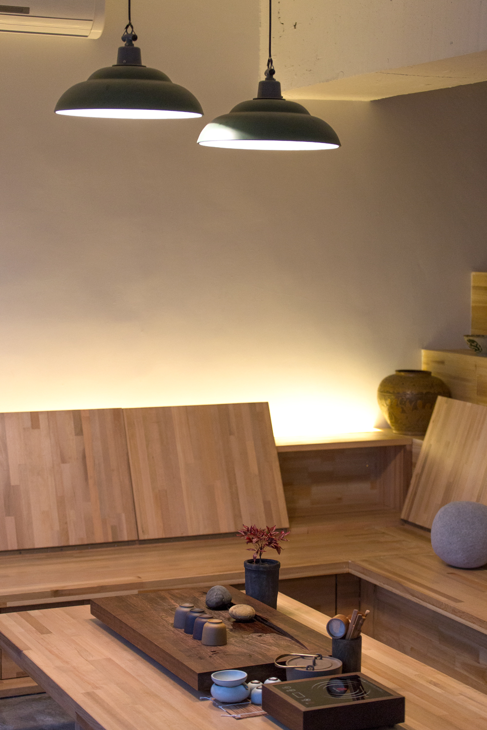 The stepped roof, a natural office space in Chengdu by HAD Architecture ...