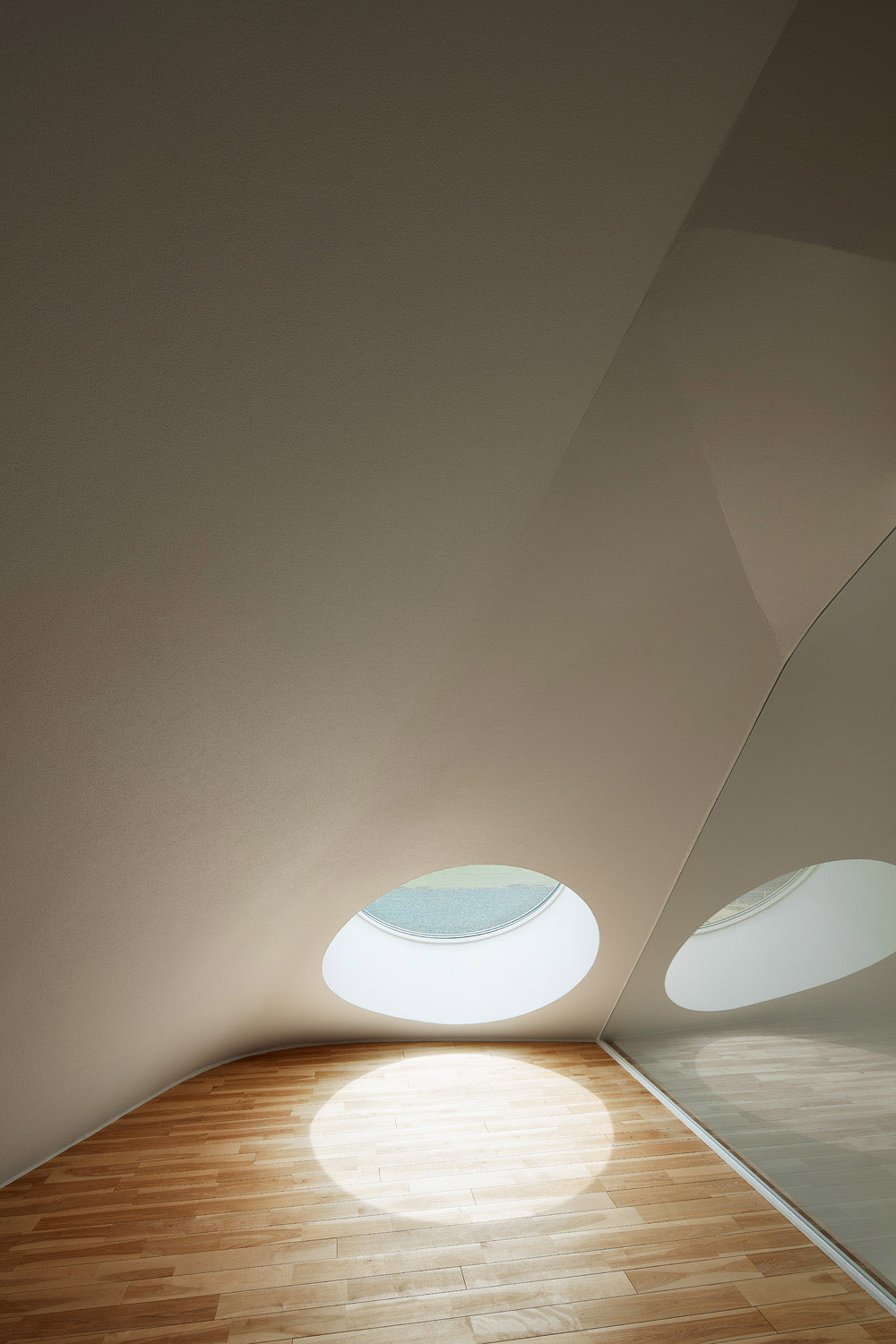 In-Depth Reporting : Clover House by MAD - 谷德设计网