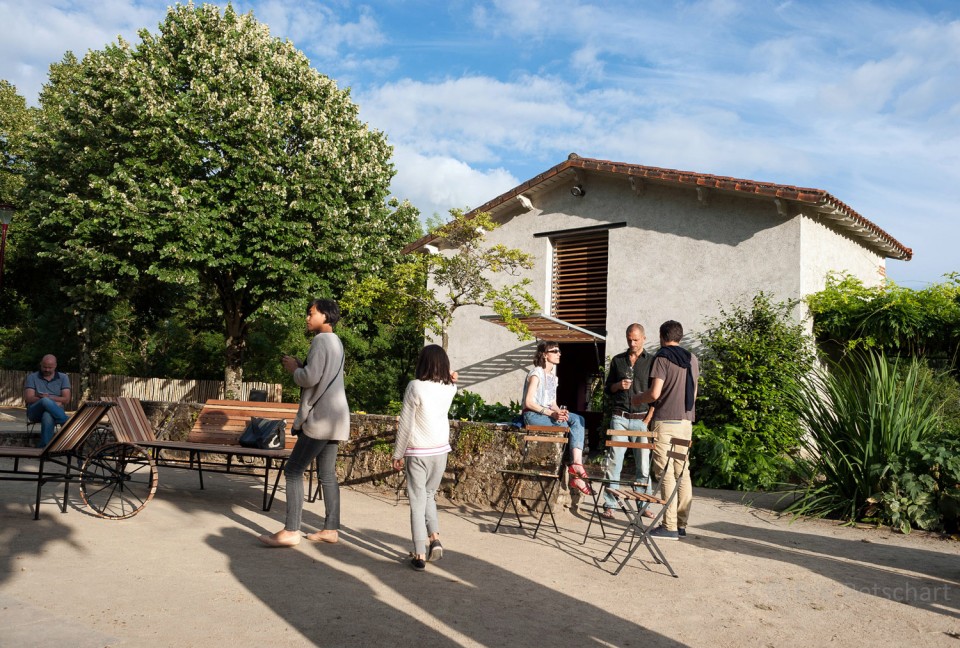 Embarquement by FERPECT, 100 DETOURS and LEBOT - 谷德设计网