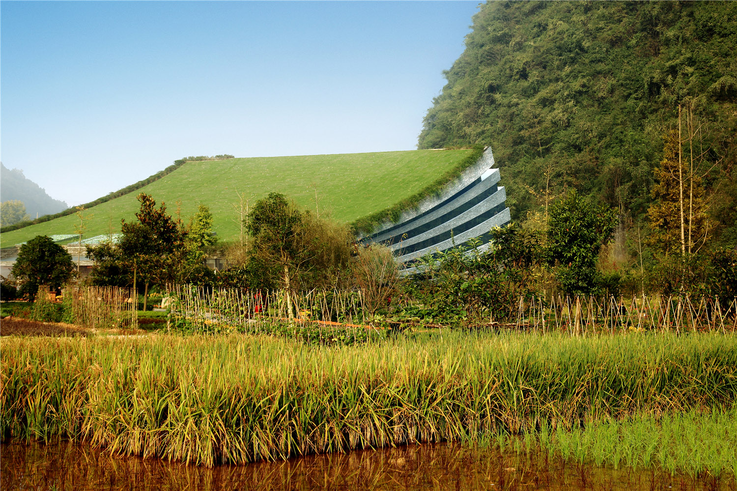 Hallelujah Concert Hall, Hunan, China by Turenscape - 谷德设计网