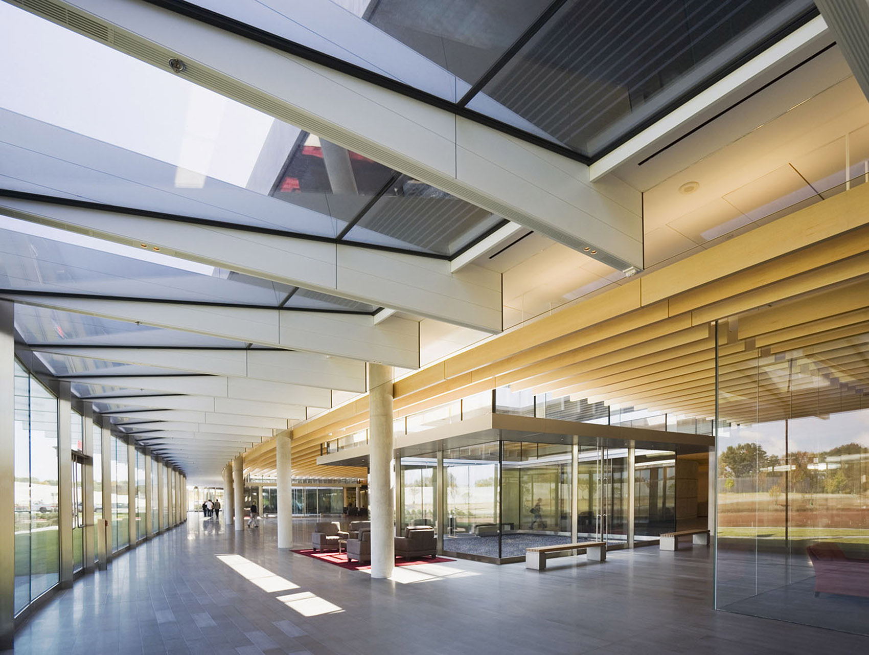 Howard Hughes Medical Institute by Rafael Viñoly Architects - 谷德设计网