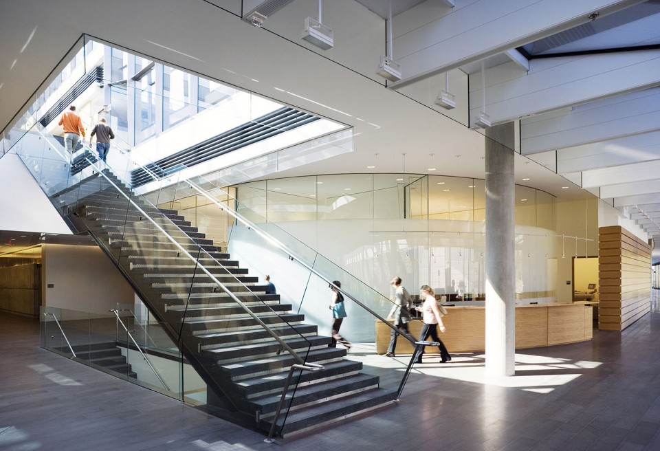 Howard Hughes Medical Institute by Rafael Viñoly Architects - 谷德设计网