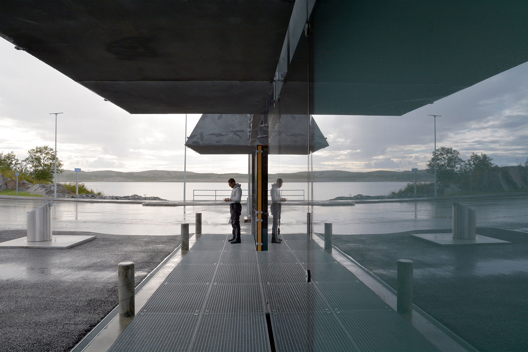 Forvik Ferry Terminal by Manthey Kula AS - 谷德设计网