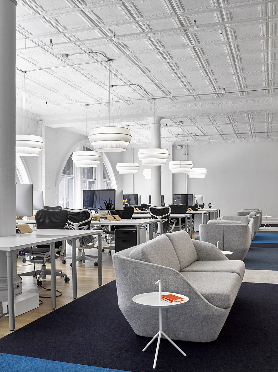 Karma Office in US by FormNation - 谷德设计网