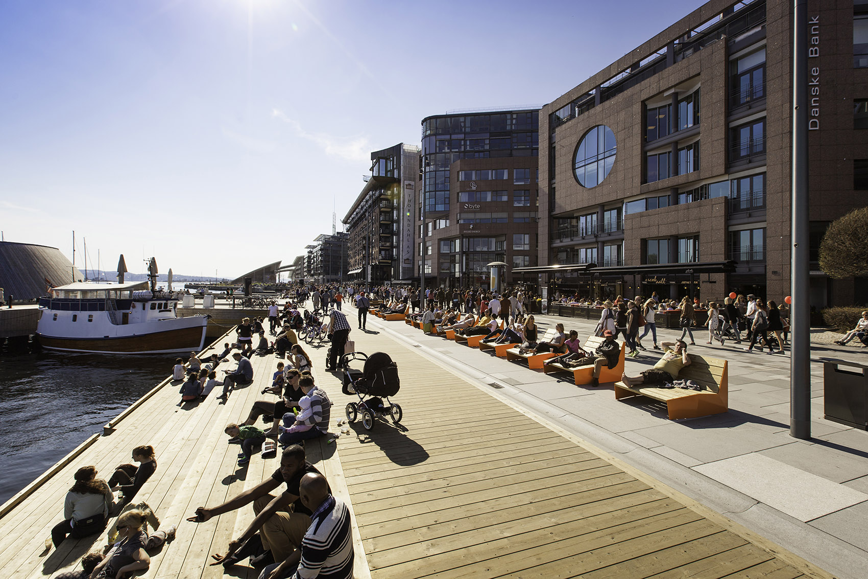 Stranden Waterfront Walkway by LINK - 谷德设计网