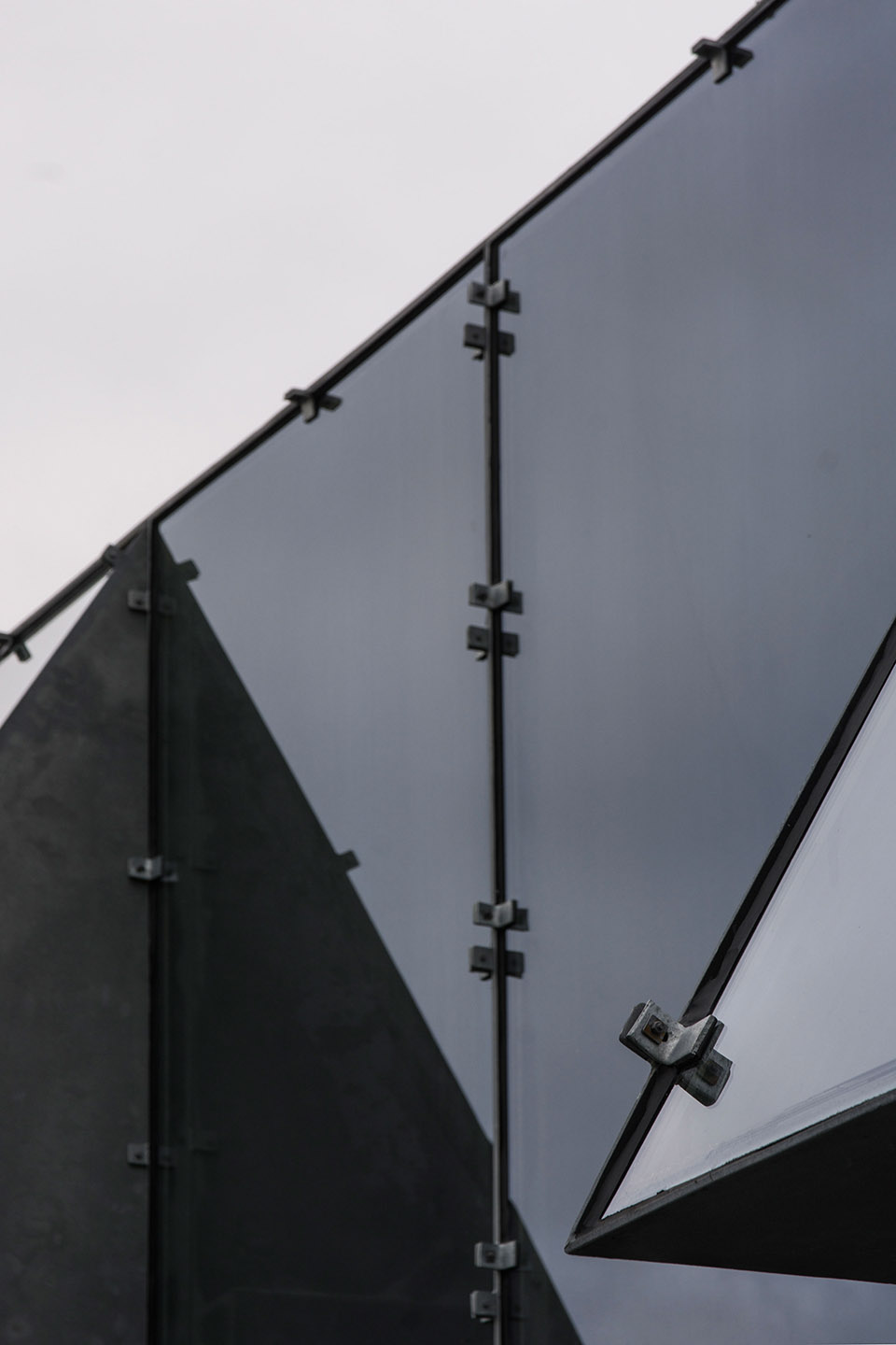 Forvik Ferry Terminal by Manthey Kula AS - 谷德设计网