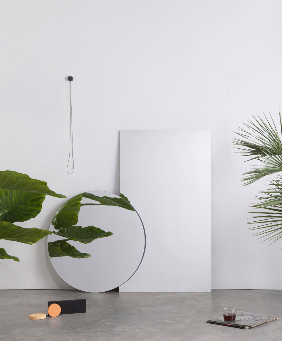 ’Balance’ Wall Mirrors by Kutarq Studio - 谷德设计网