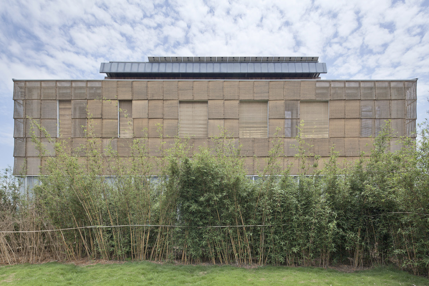 Tsinghua Eco Studio, Gui’an Innovation Park, China by SUP Atelier ...