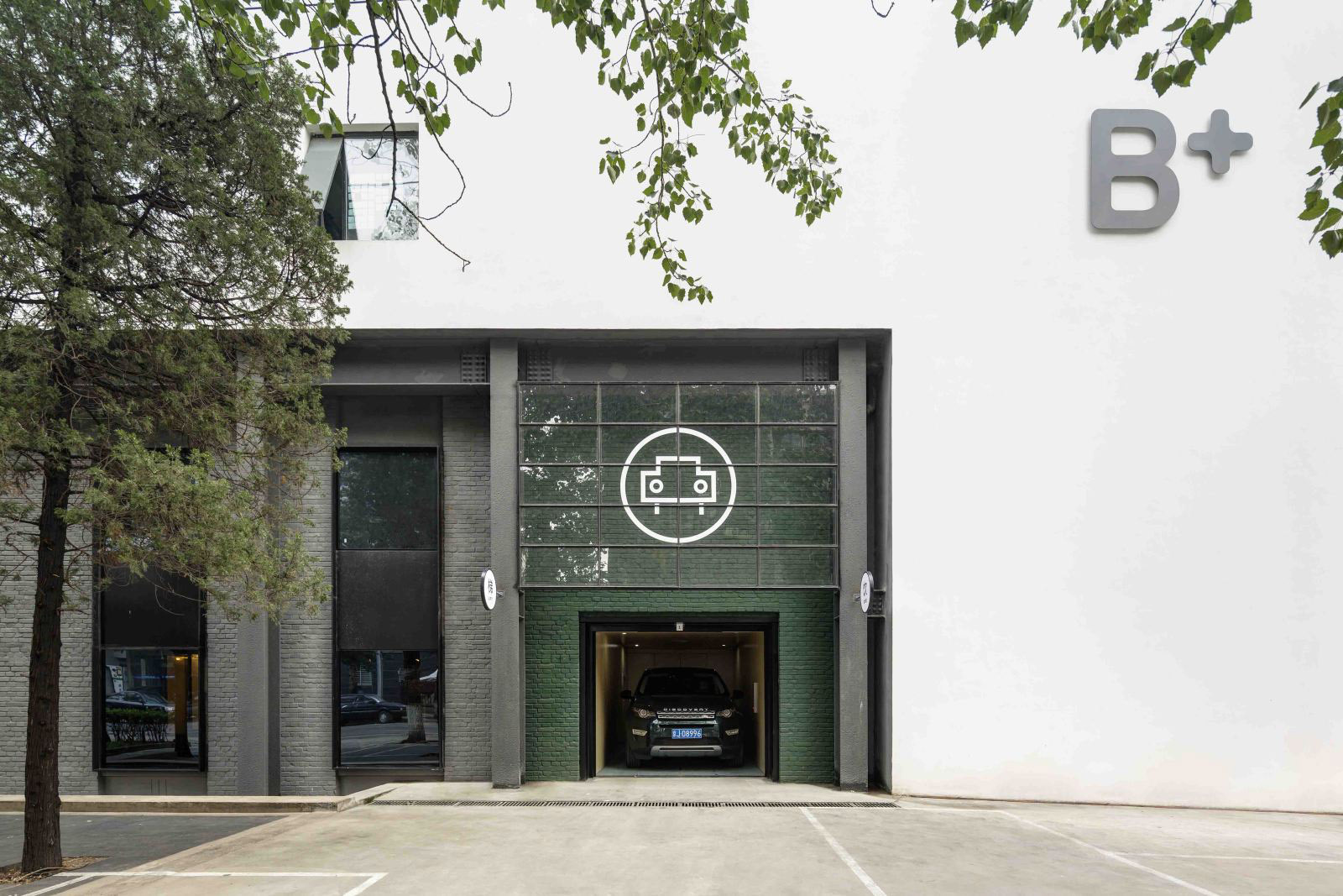 The Garage – B+ Automobile Service Center in Beijing, China by Neri&Hu ...