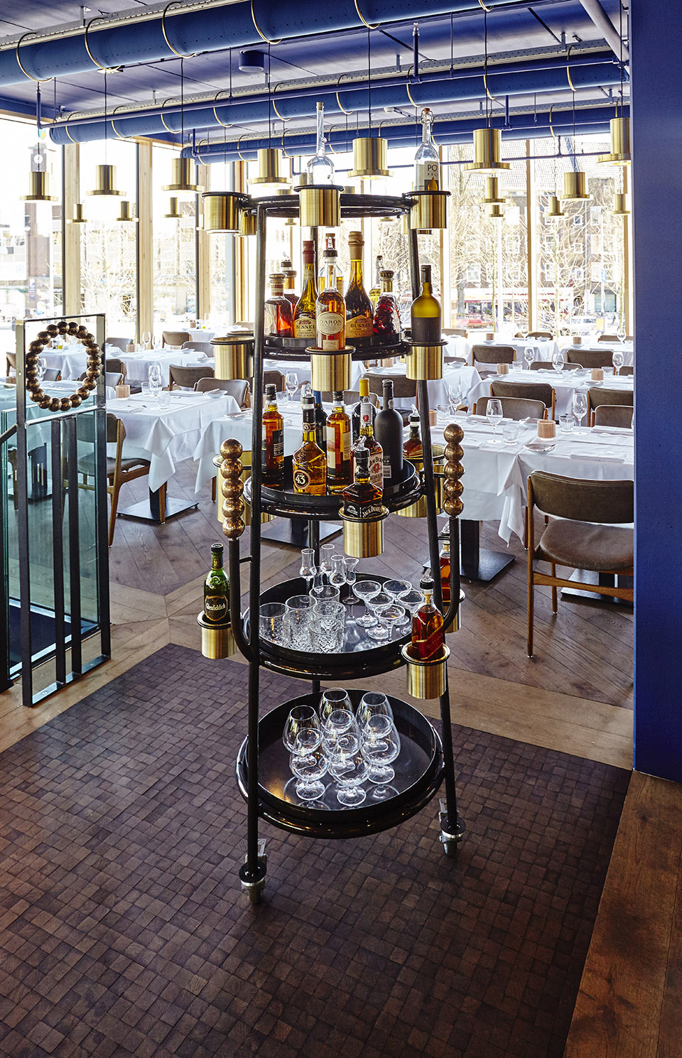 The Roast Room, Amsterdam by Studio Modijefsky and Studio Molen - 谷德设计网