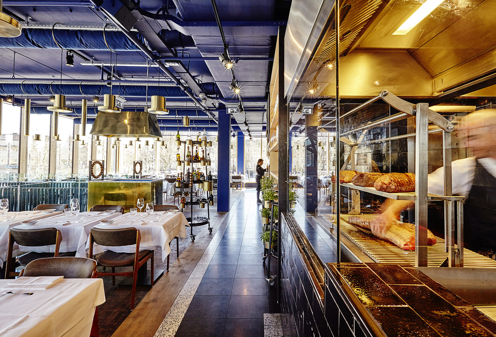 The Roast Room, Amsterdam by Studio Modijefsky and Studio Molen - 谷德设计网