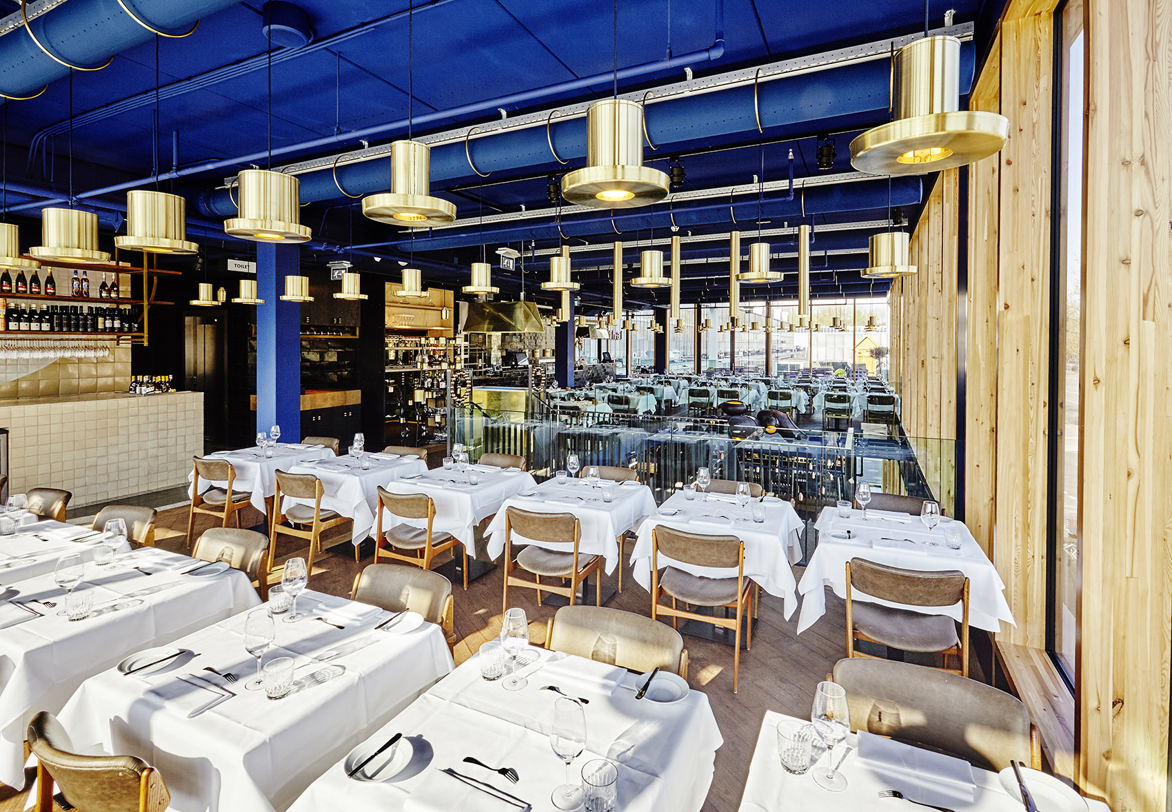 The Roast Room, Amsterdam by Studio Modijefsky and Studio Molen - 谷德设计网