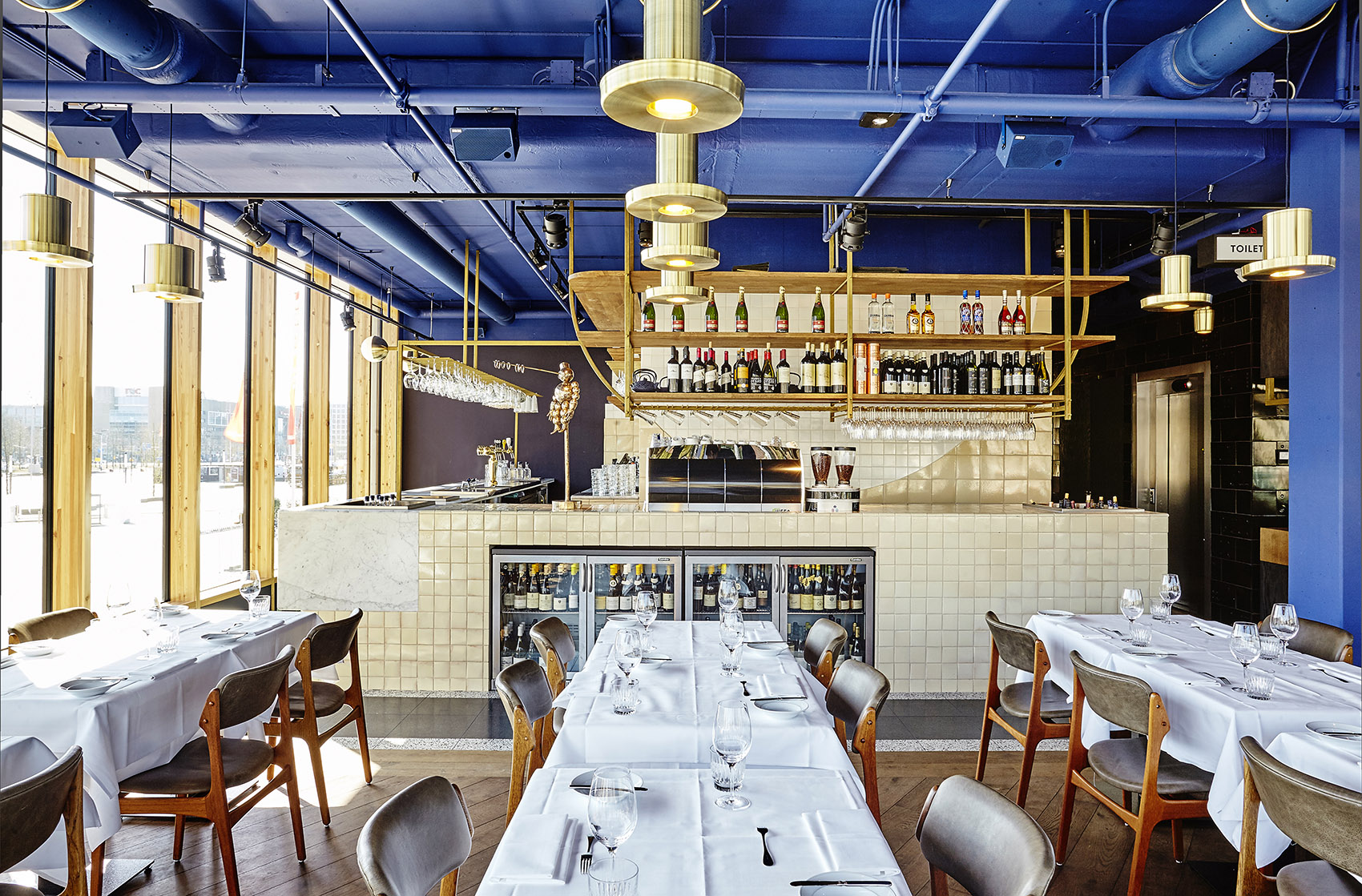 The Roast Room, Amsterdam by Studio Modijefsky and Studio Molen - 谷德设计网