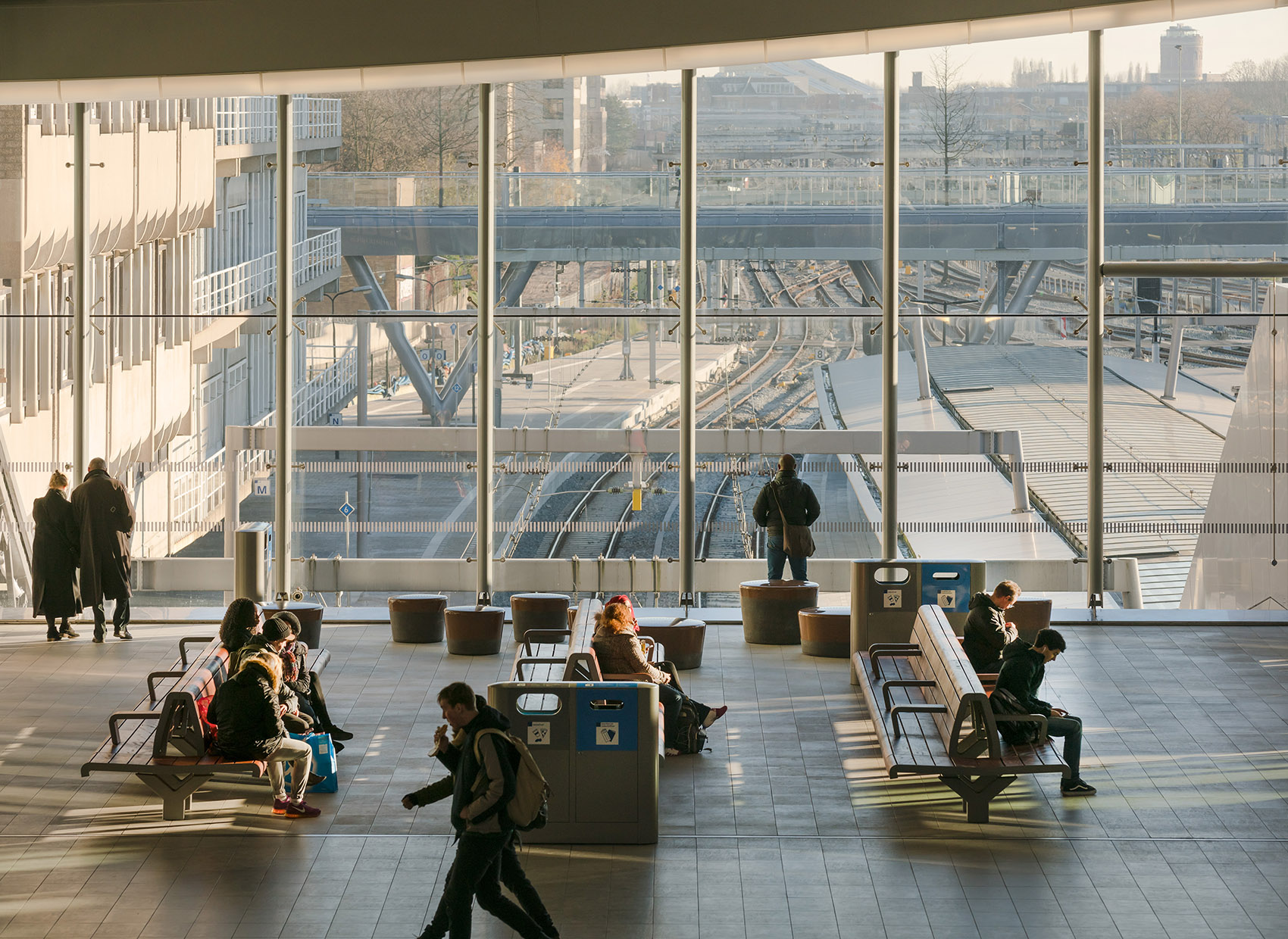 Utrecht Central Station by Benthem Crouwel Architects - 谷德设计网