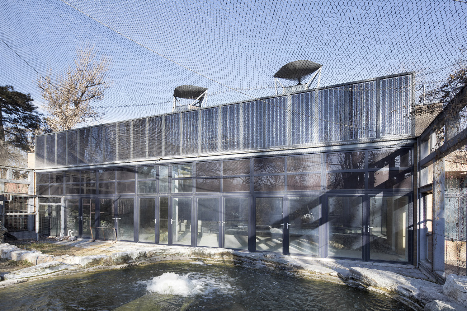 Waterfowl Pavilion of Beijing Zoo, China by SUP Atelier - 谷德设计网