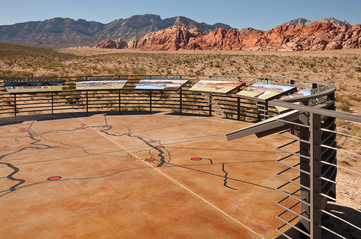Red Rock Canyon Visitor Center by Line and Space - 谷德设计网
