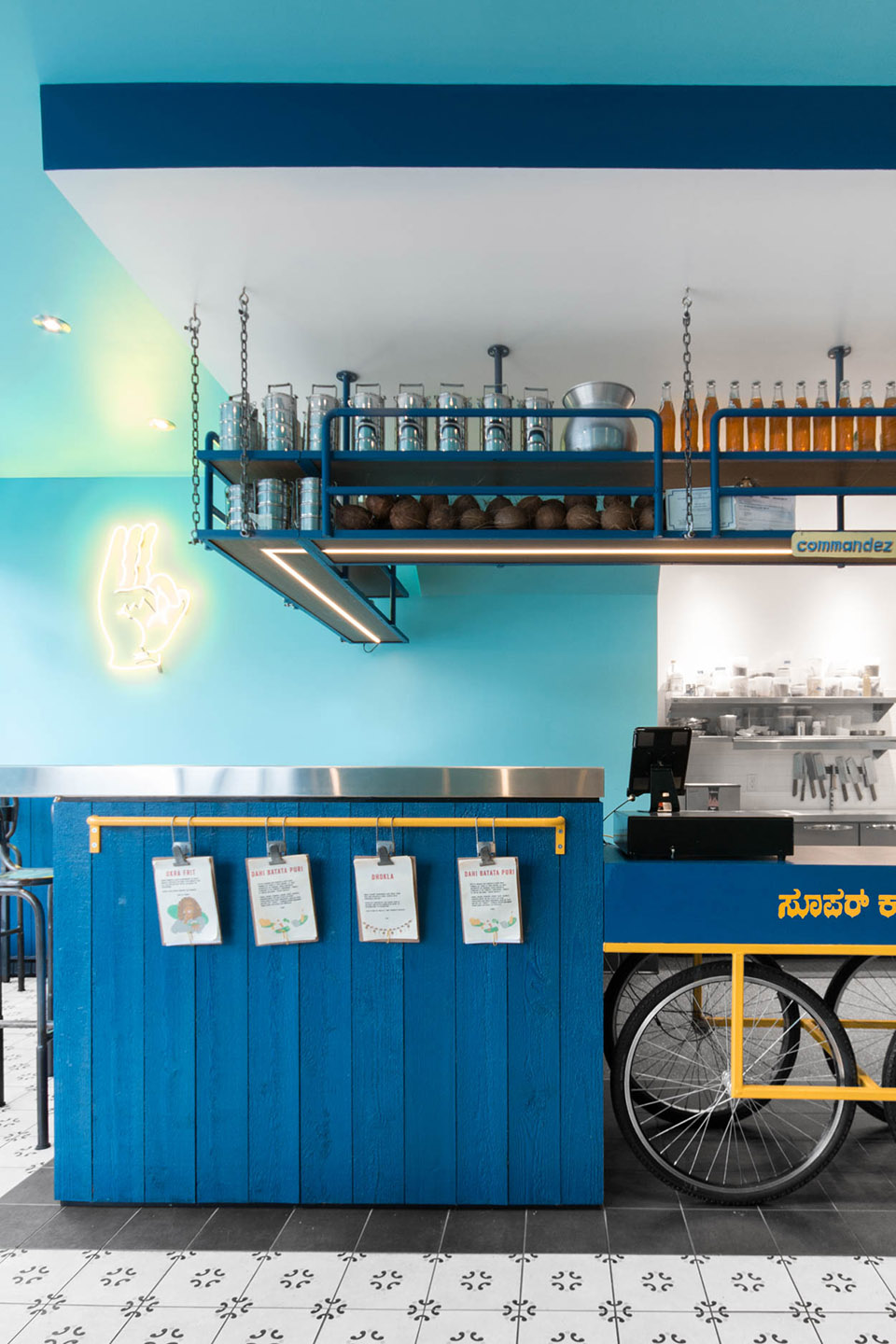 The Super Quality Indian Snack Bar, Montreal by David Dworkind - 谷德设计网