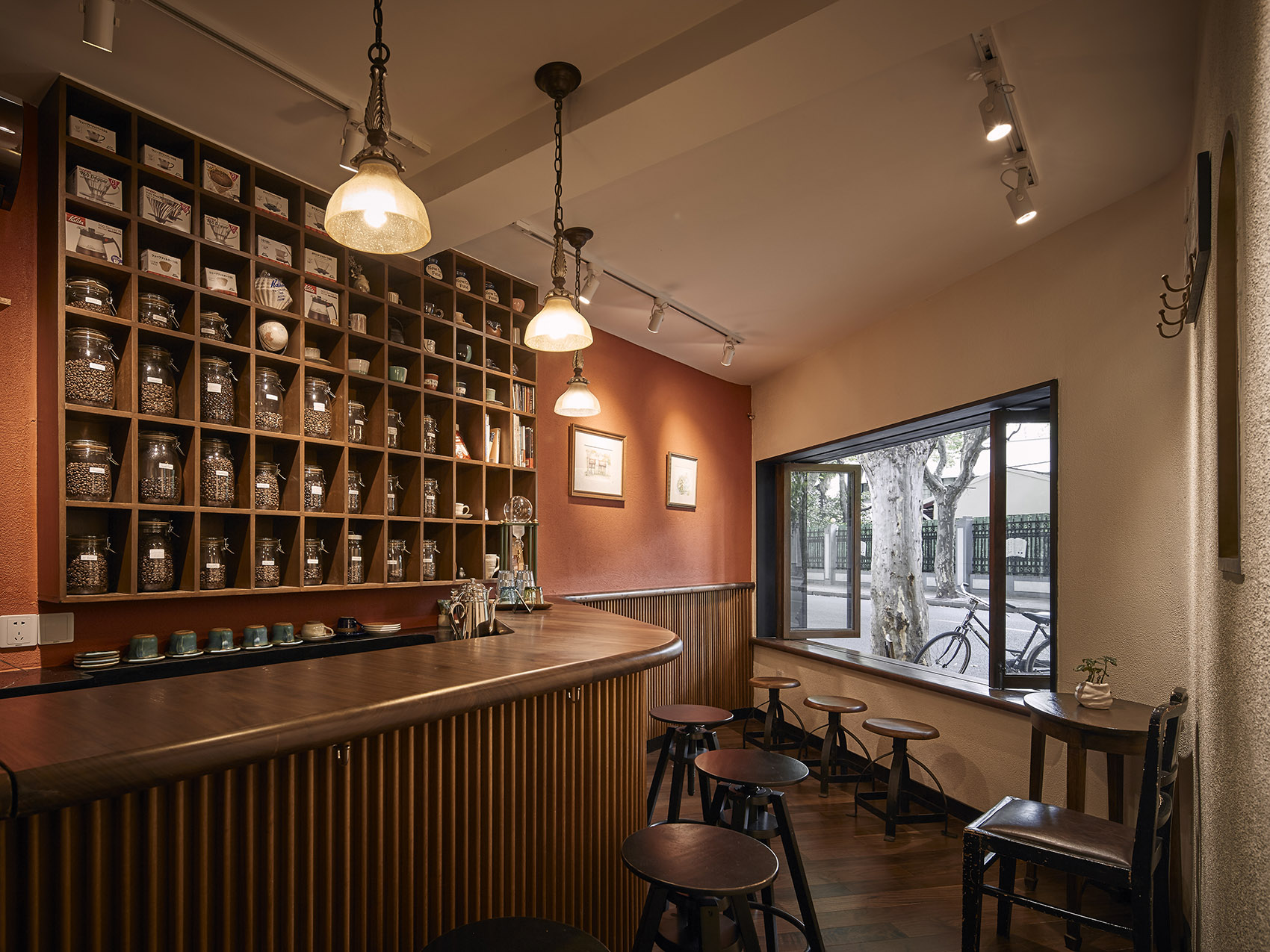RUMORS Café, Shanghai by Studio Ku Kan Nai - 谷德设计网