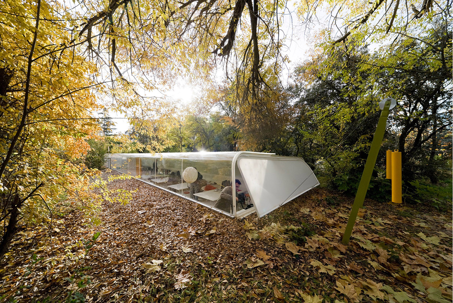 Studio in the Woods by Selgascano - 谷德设计网