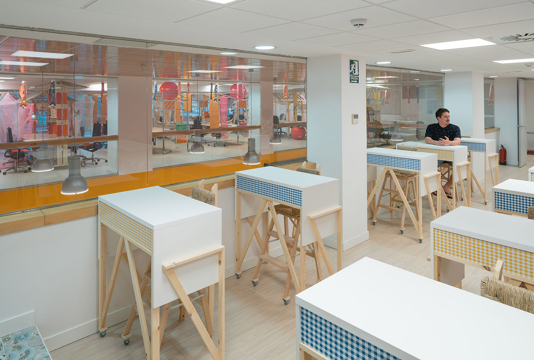 Co-working utopic_US Conde de Casal by Izaskun Chinchilla Architects ...
