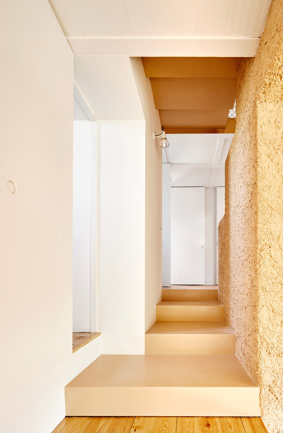 Refurbishment of A Country House in Barcelona by ARQUITECTURA-G - 谷德设计网