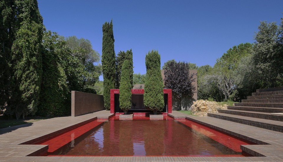 Family House by Ricardo Bofill Taller de Arquitectura - 谷德设计网