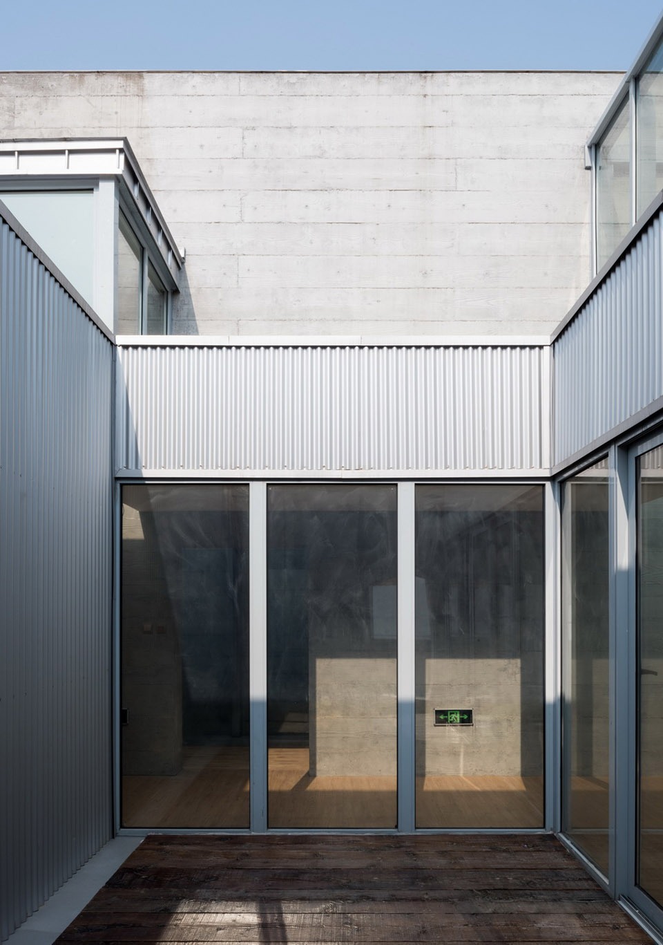 Control House for the Pump Sluice Station on Nangupu River By Atelier ...