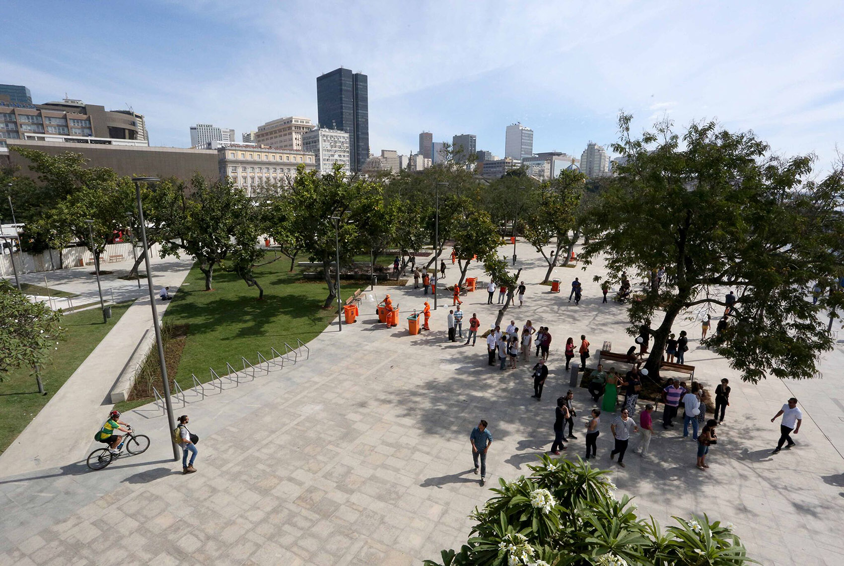 “Orla Conde” Waterfront Promenade, Olympic Boulevard in Rio / B+ABR - 谷德设计网