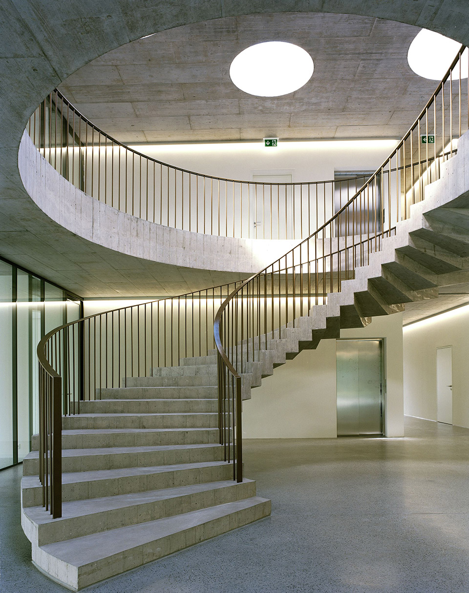 The New FIM Headquarters in Switzerland by LOCALARCHITECTURE - 谷德设计网