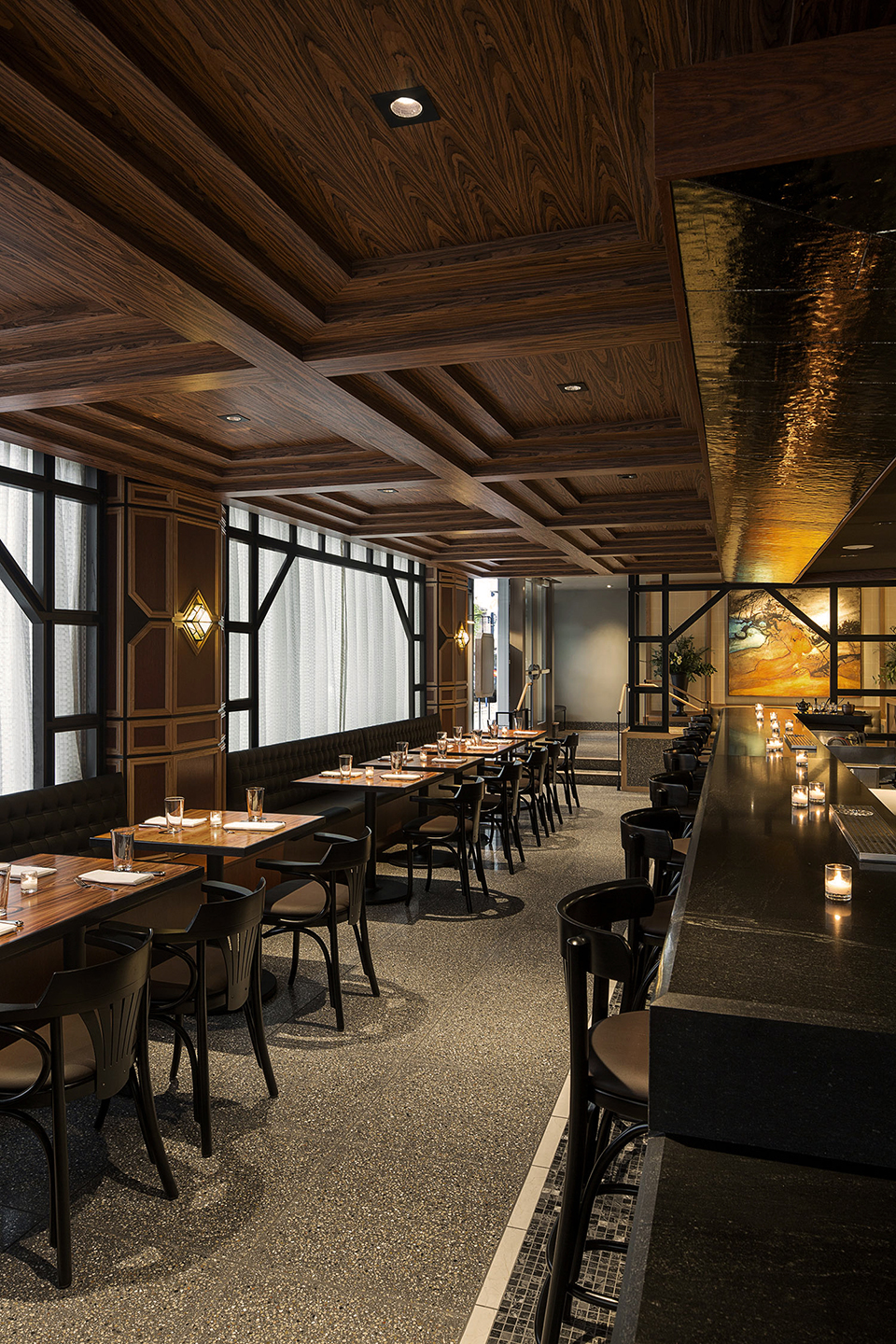 Q Restaurant and Bar / Osmose Design - 谷德设计网