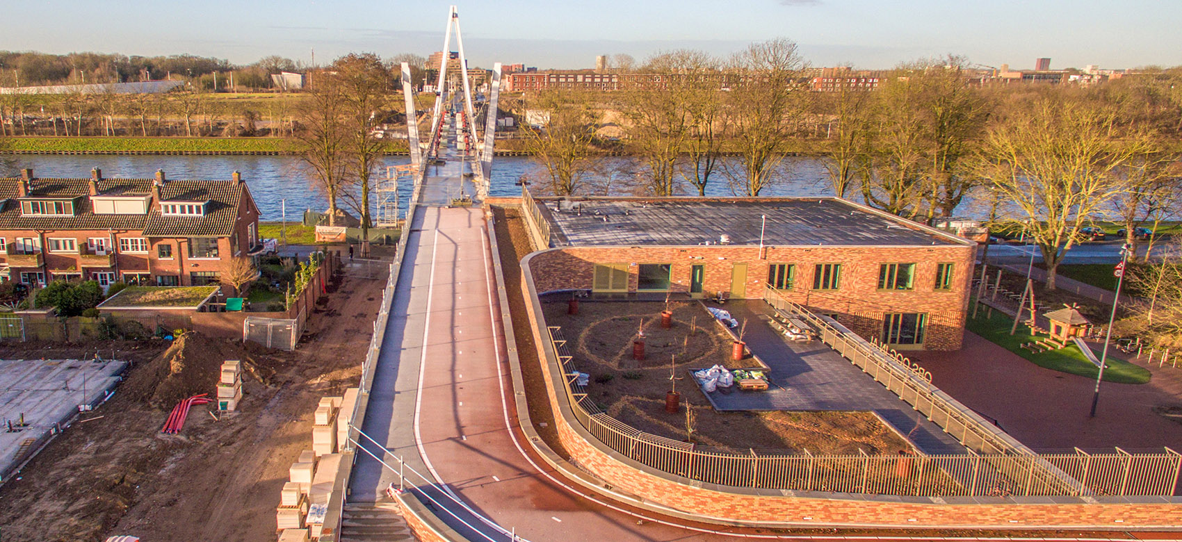 Dafne Schippers Bridge / NEXT architects - 谷德设计网