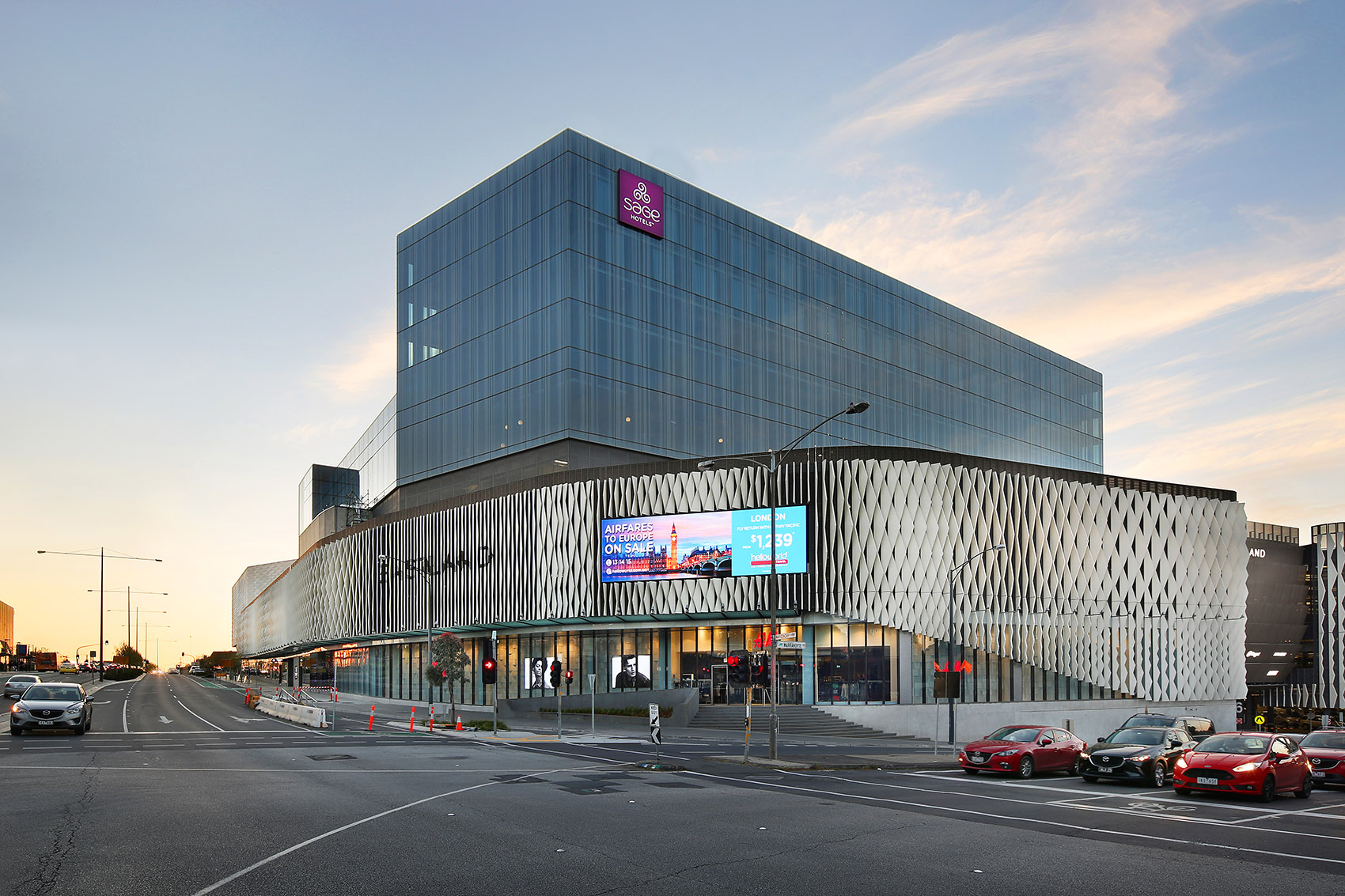 Eastland Town Center Melbourne , Australia by ACME - 谷德设计网