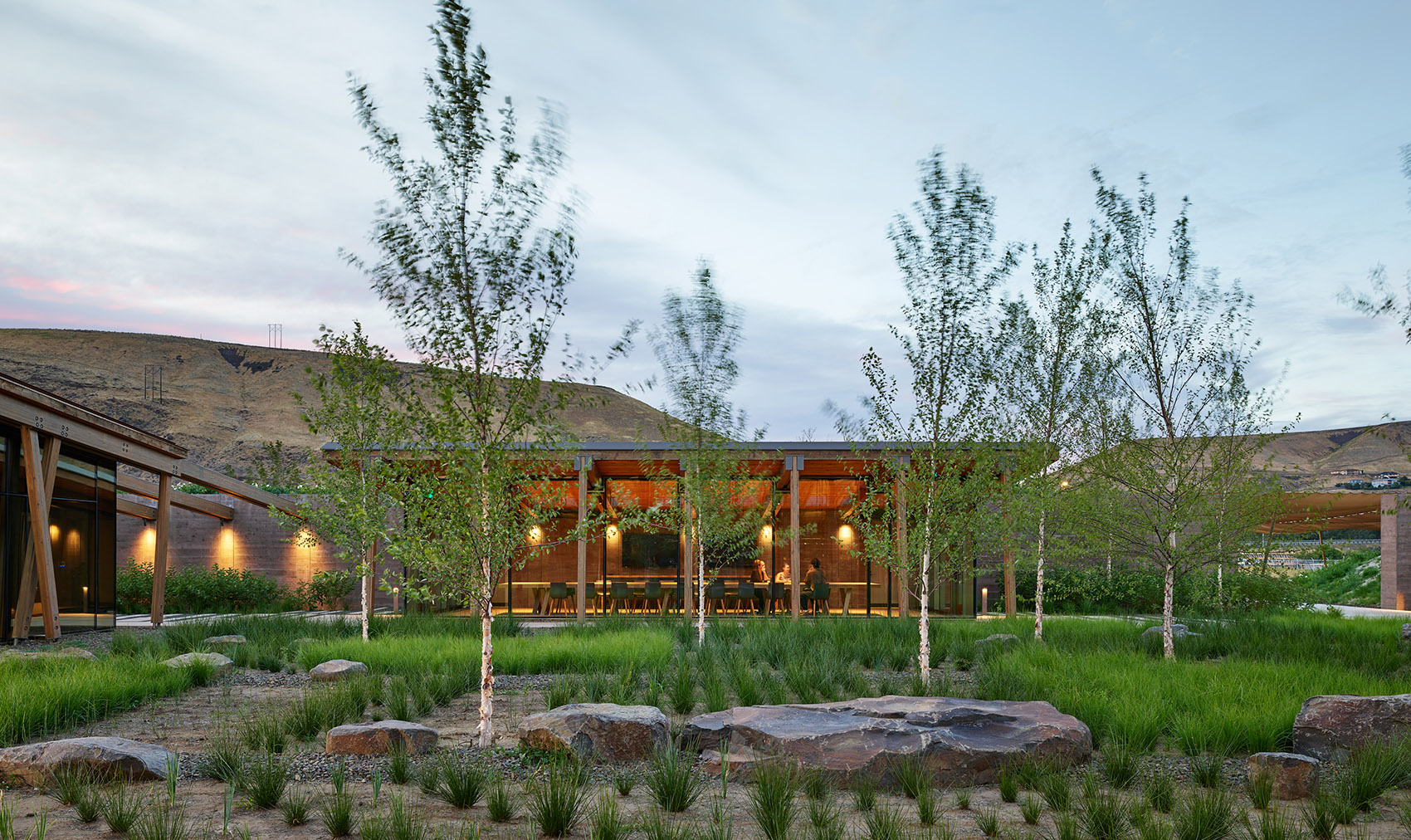 Washington Fruit & Produce Co. Headquarters By Graham Baba Architects ...