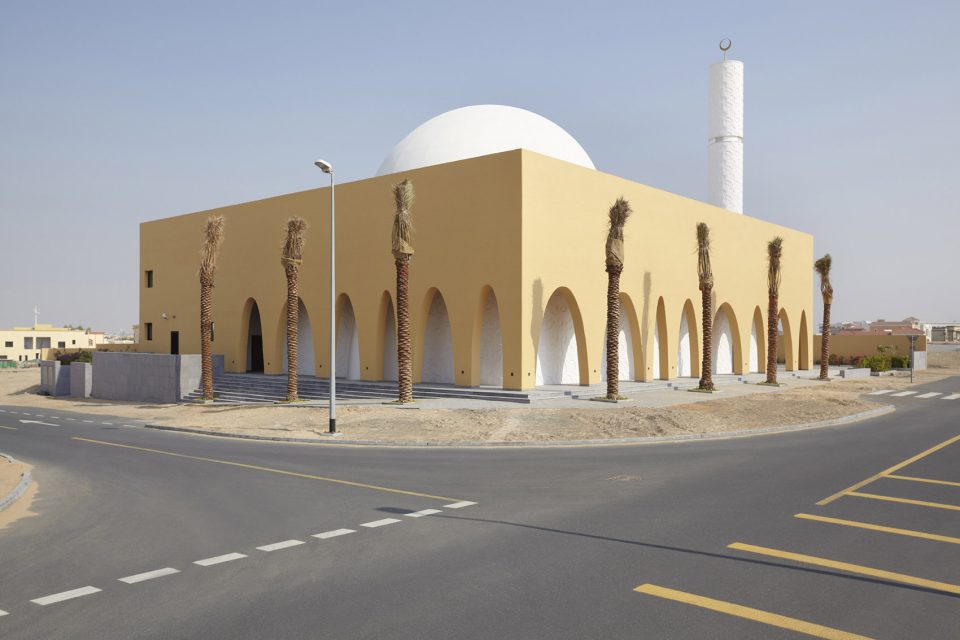 Al Warqa’a Mosque, Dubai By ibda design - 谷德设计网