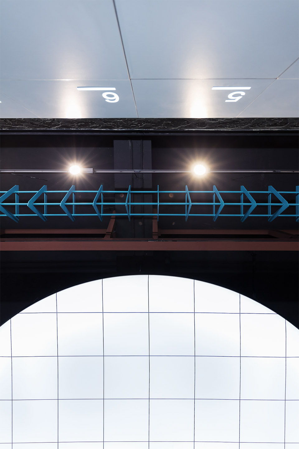 Impressive Auto Salon, HongKong By KarvOne - 谷德设计网