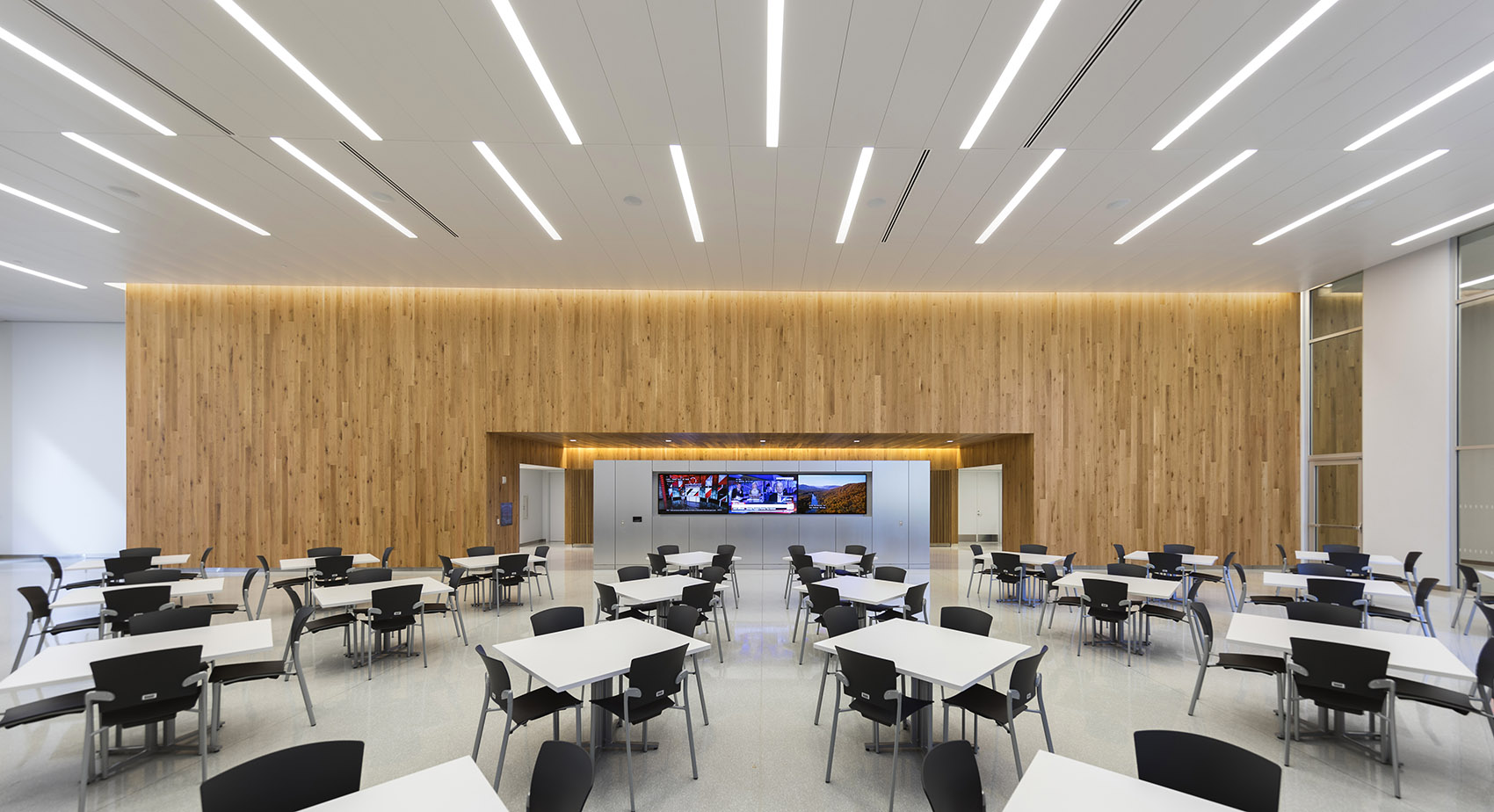 PSAC II: Bronx NY / SOM Architects - 谷德设计网