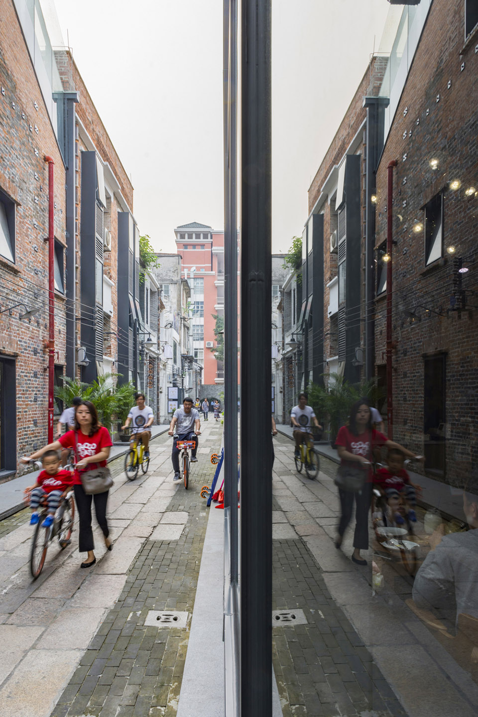 Recovery of Old City Life – Enning Rd. Yongqingfang Renovation in ...