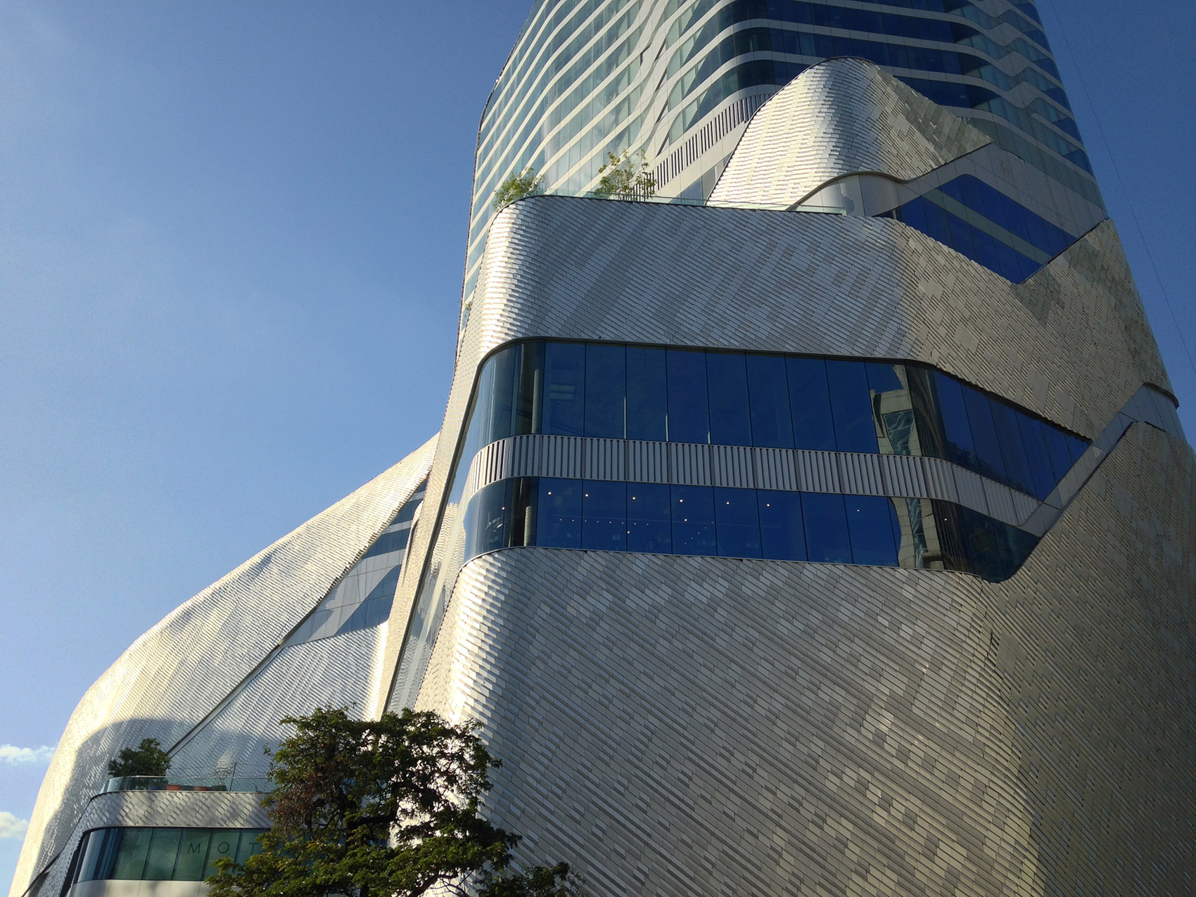 AL_A Completes Central Embassy in Bangkok - 谷德设计网