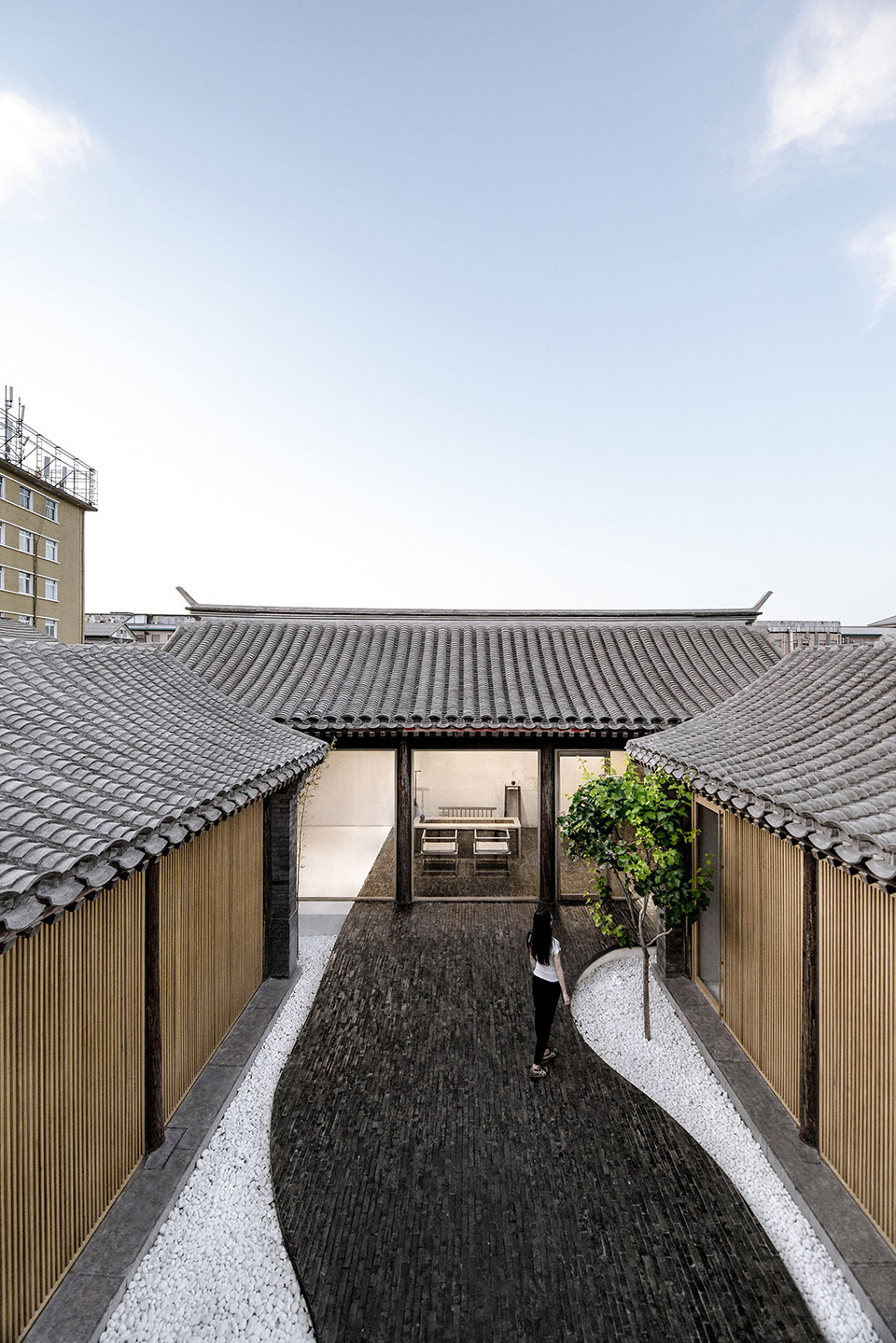 Twisting Courtyard By ARCHSTUDIO - 谷德设计网