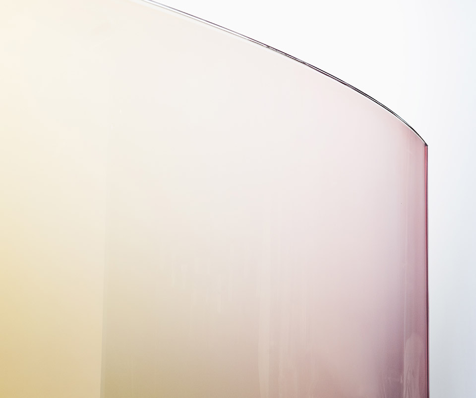 Ombré Glass Chair By Studio Germans Ermičs - 谷德设计网